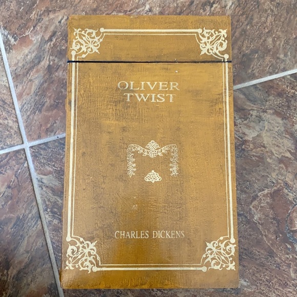 Accents | Oliver Twist Classic Decor Book Box | Poshmark